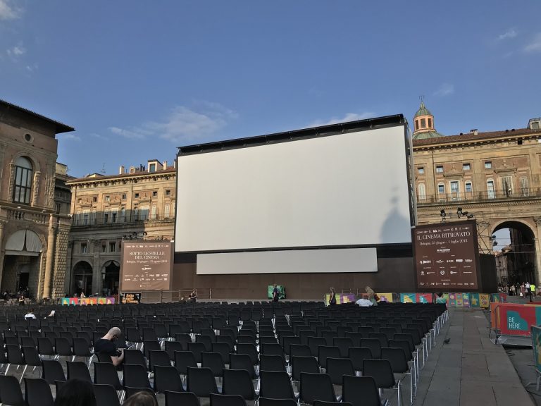 Cinema screen - Cutting Edge Automation Machines